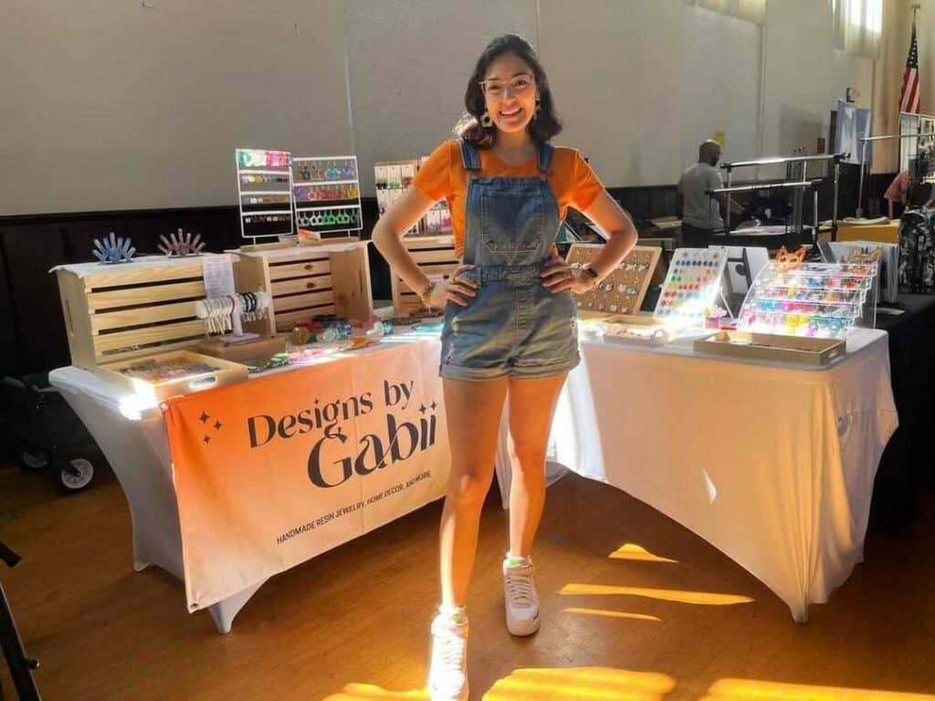 How to Survive the Holiday Season (3 Top Tips) | UPrinting