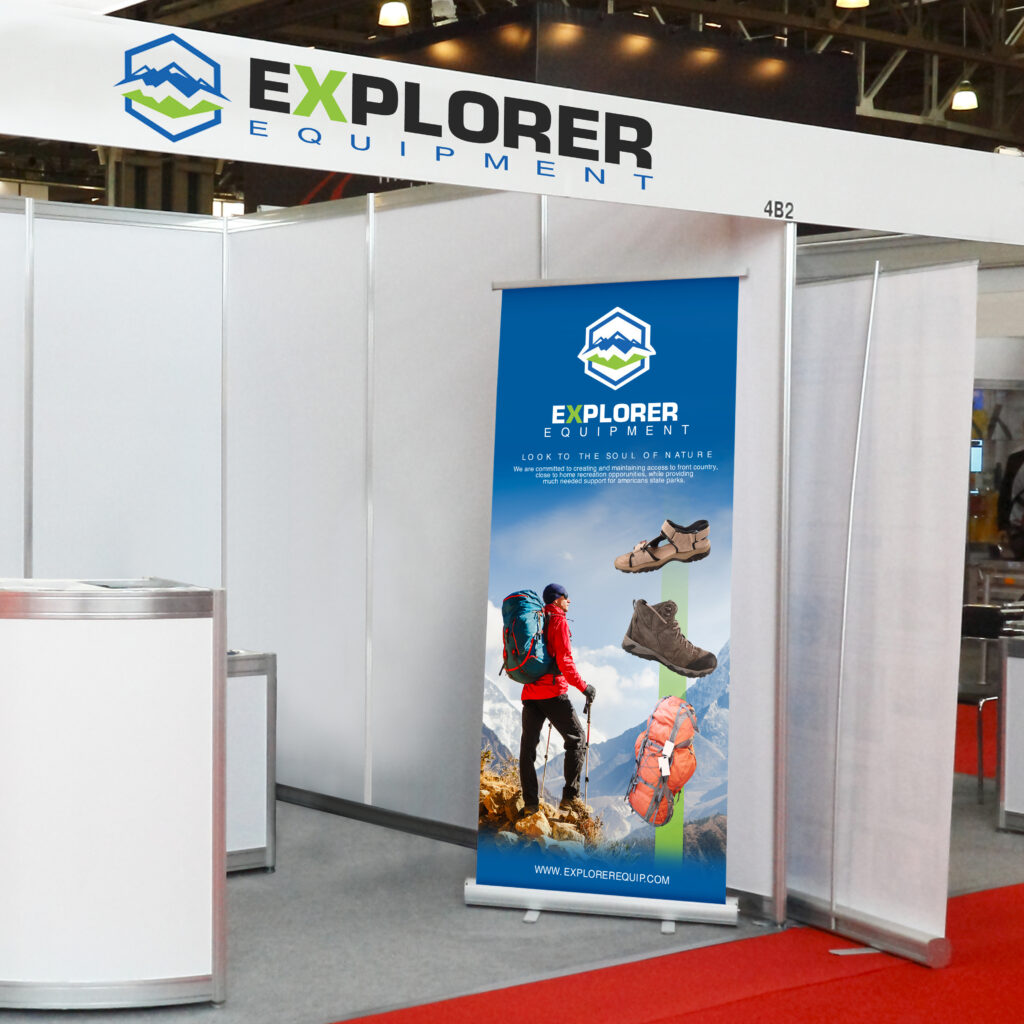 How to Make Your Trade Show Booth Pop With Retractable Banners